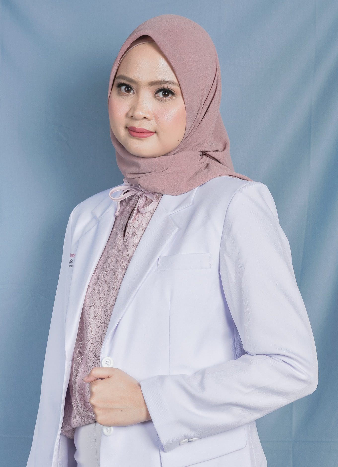 dr. Tasya Anggrahita, Sp.BP-RE - Plasthetic Clinic